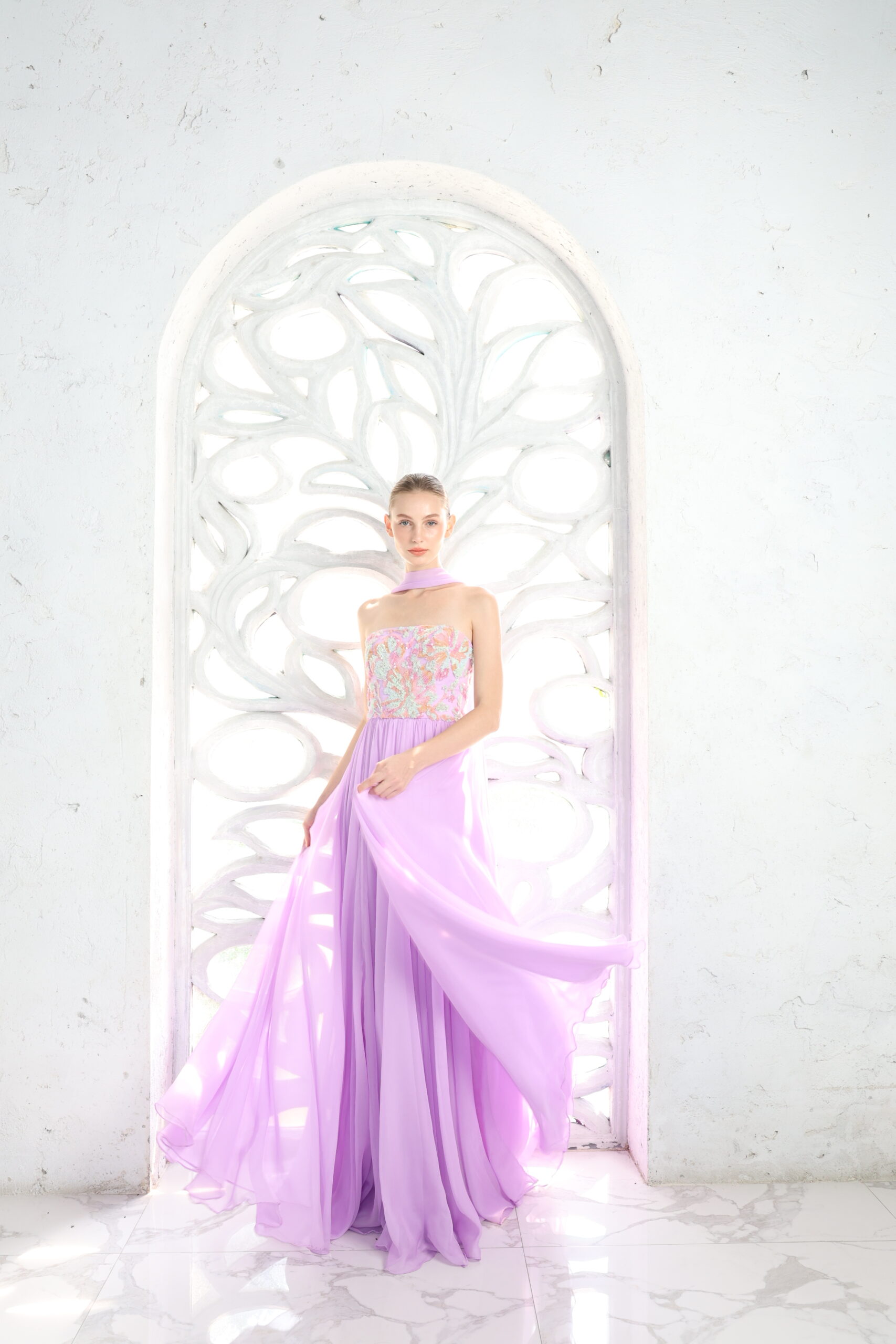 FLORAL DEITIES – NARONG